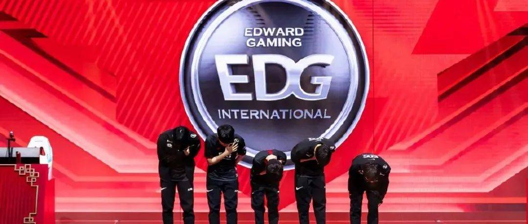 EDG诞生第一个欧服王者！RNG和FPX全员大师，DK辅助beryl还是铂金_Rank