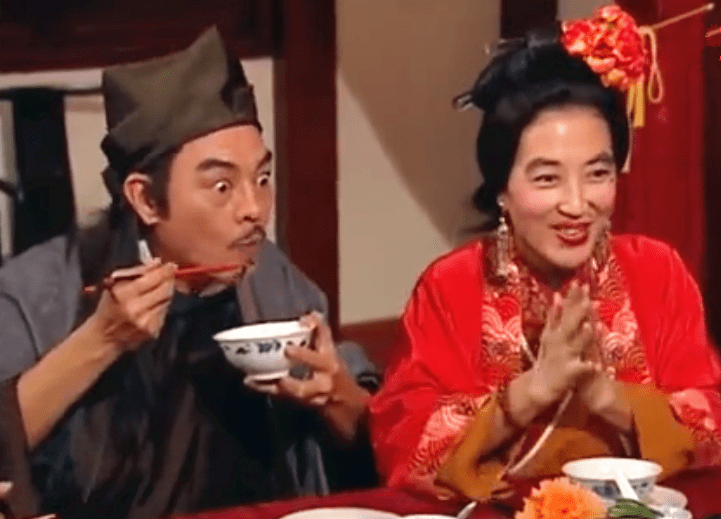 69岁戏骨揭离开TVB原因，称不被尊重还遭同事陷害，厌倦勾心斗角_颜国梁