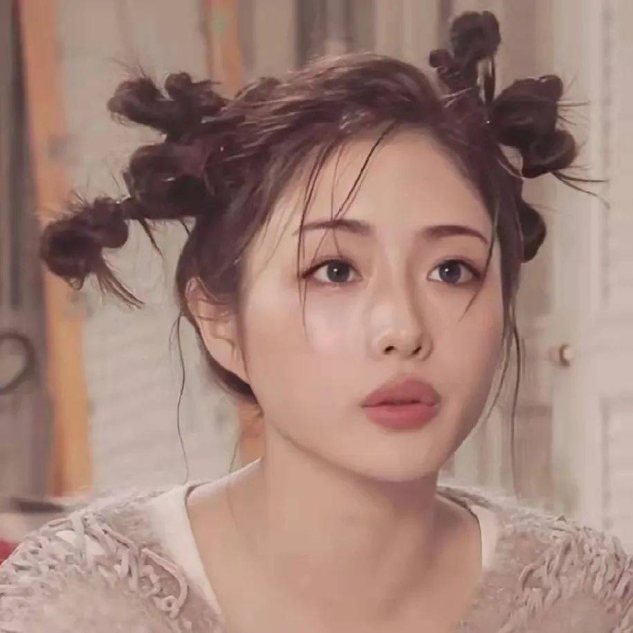 让一让,我的自拍来了本人