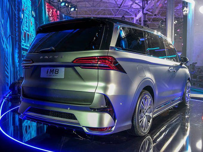 内部资料！除了别克GL8、大众威然，上汽再推大MPV，18万香不香？_搜狐汽车_搜狐网