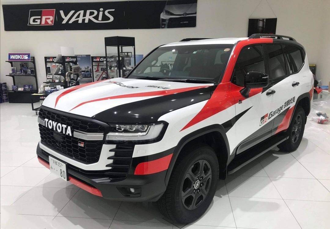 赛道版LC300进店！全新涂装更霸气！5种驾驶模式+轻量化车身_搜狐汽车_搜狐网