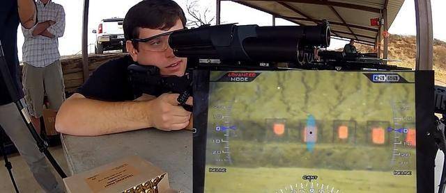 顶尖智能狙击步枪，自动命中1000米外目标，出厂自带火控系统_游戏_枪械_射手