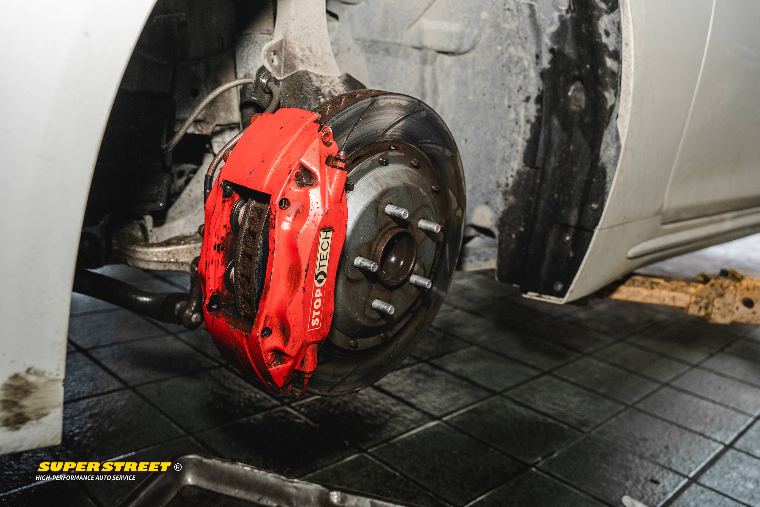 英菲尼迪Q50L更换STOPTECH ST40刹车片，摩特8100全合成机油_搜狐汽车_搜狐网