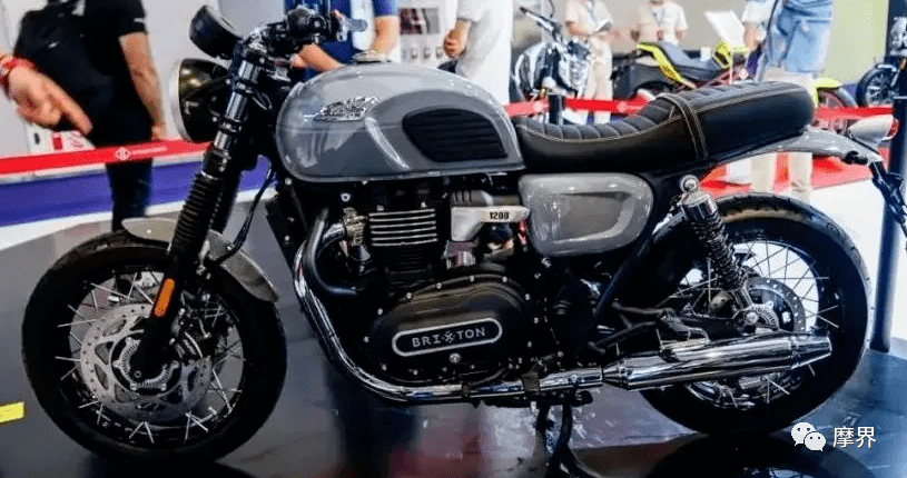 国产高金GK1200复古声浪曝光..._搜狐汽车_搜狐网