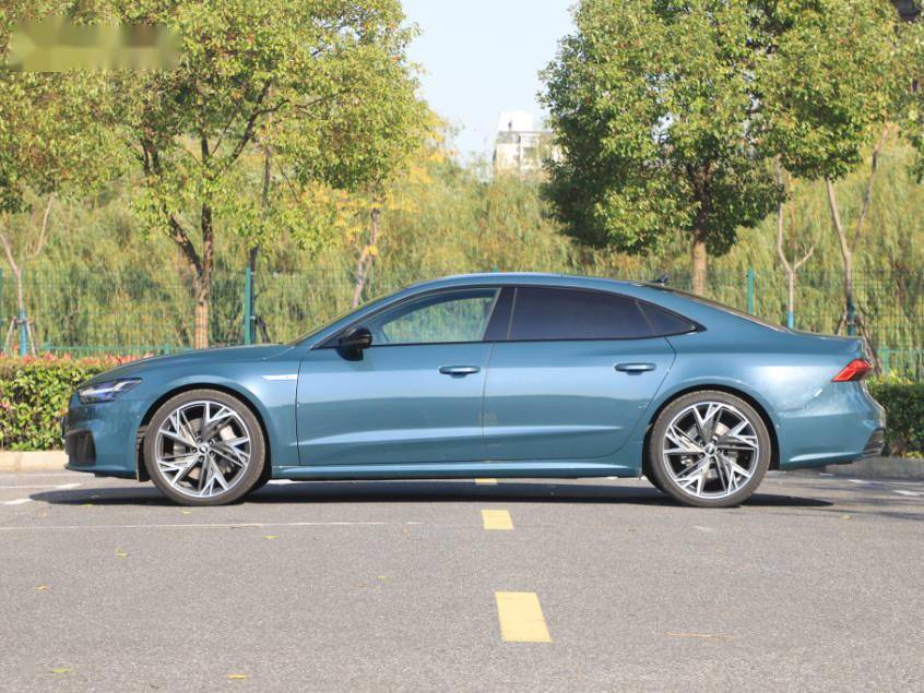 上汽奥迪A7L 2.0T车型上市 售45.97-51.97万元_搜狐汽车_搜狐网