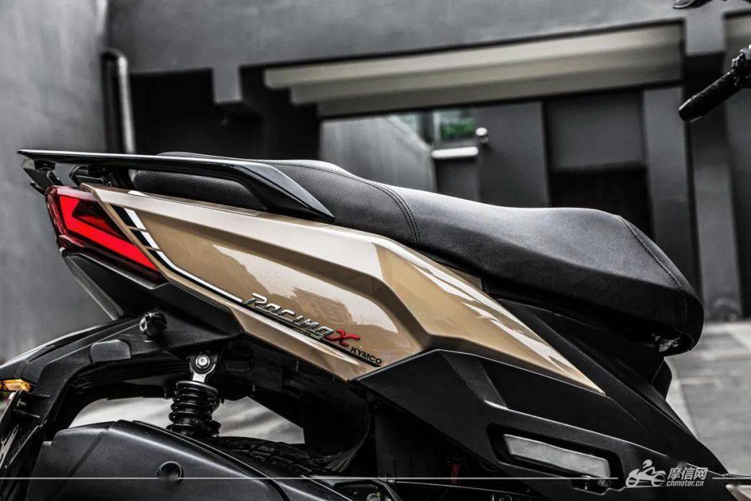 高颜带感又好用——光阳Racing X150测评_搜狐汽车_搜狐网