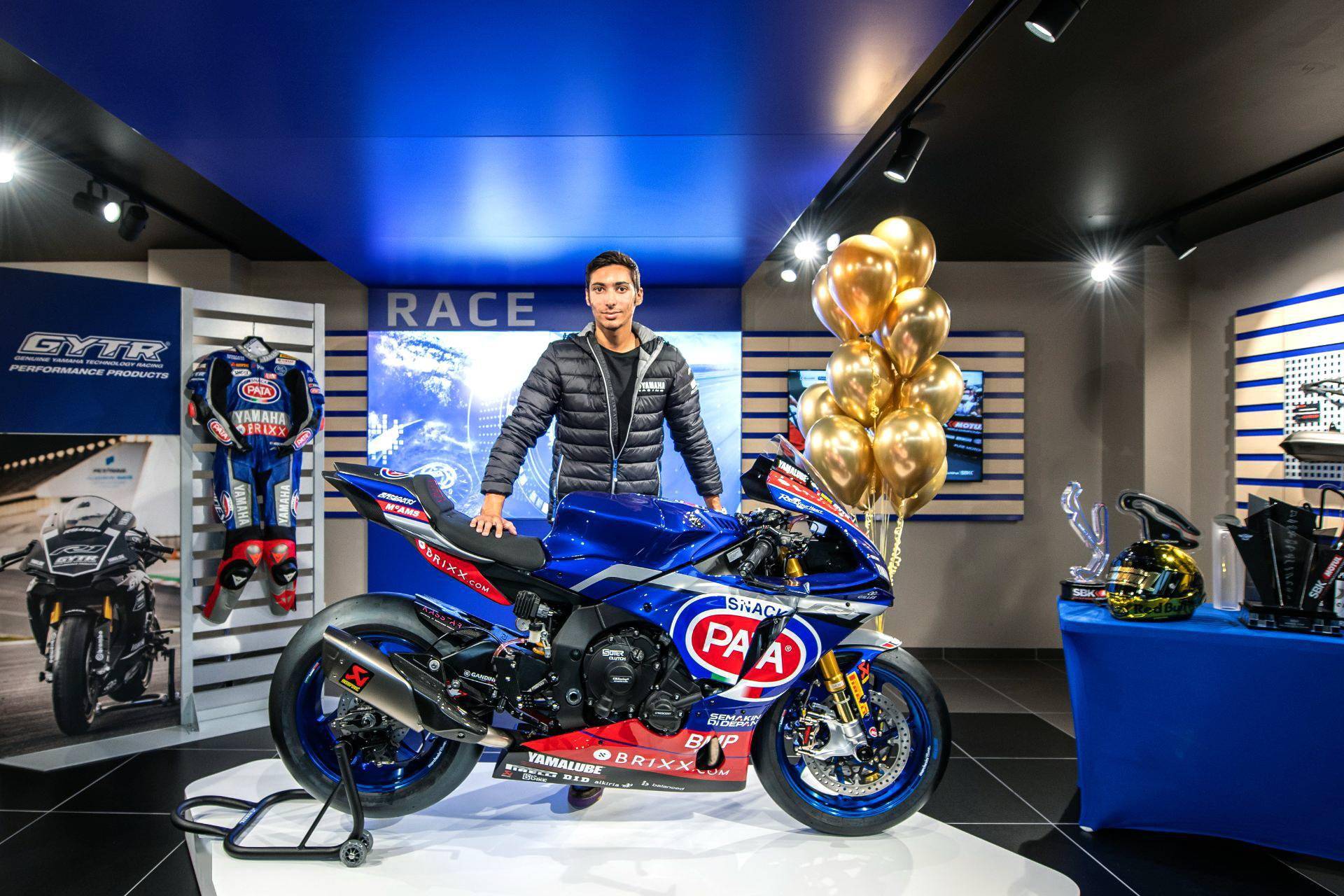 Yamaha YZF-R1 WSBK 世界冠军复制版_搜狐汽车_搜狐网