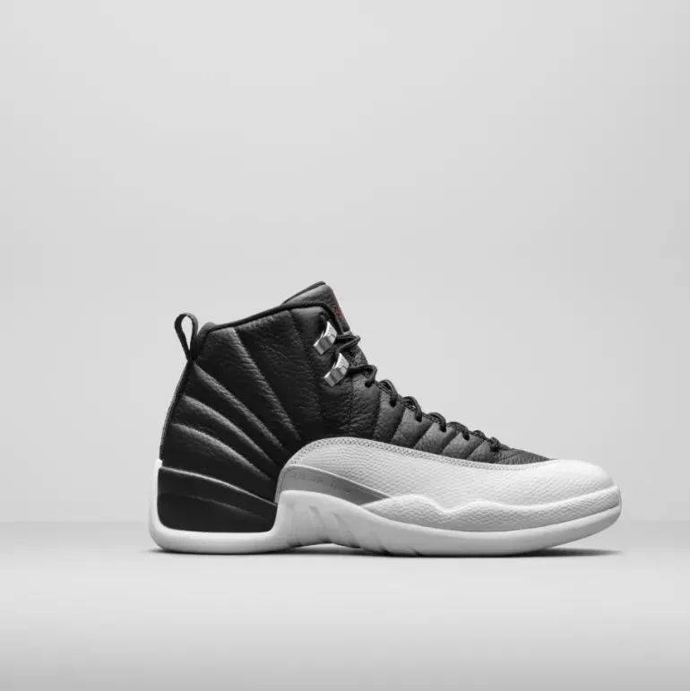 Air Jordan 12 Playoffs_进行了_使用了_方案