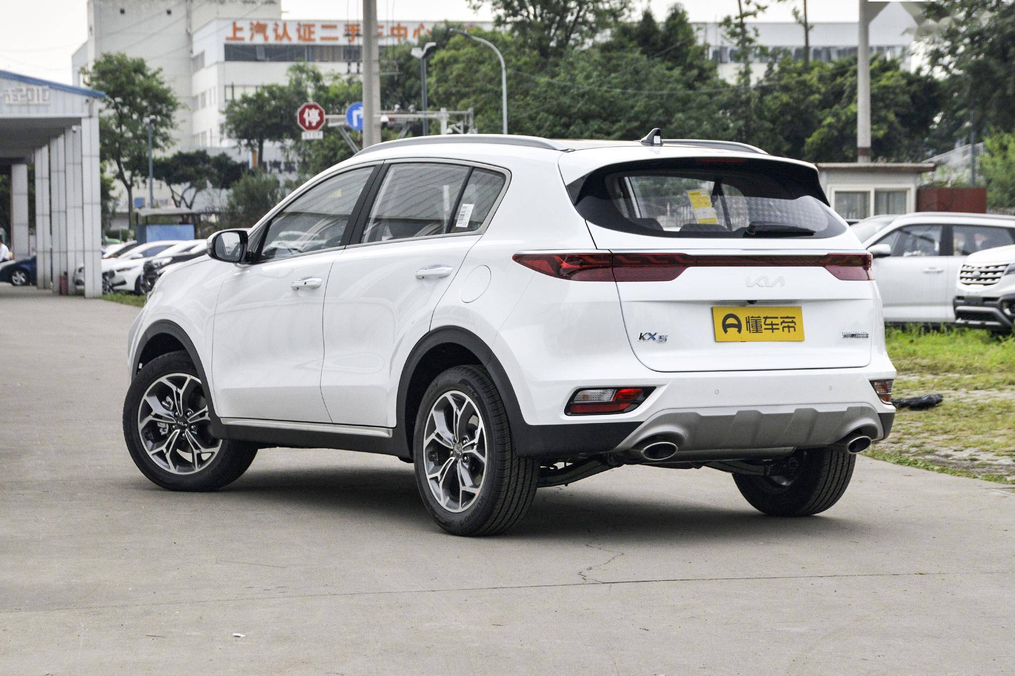 评测起亚KX5：售16.28万起，入门车型搭载2.0L+6AT，值得入手吗？_搜狐汽车_搜狐网