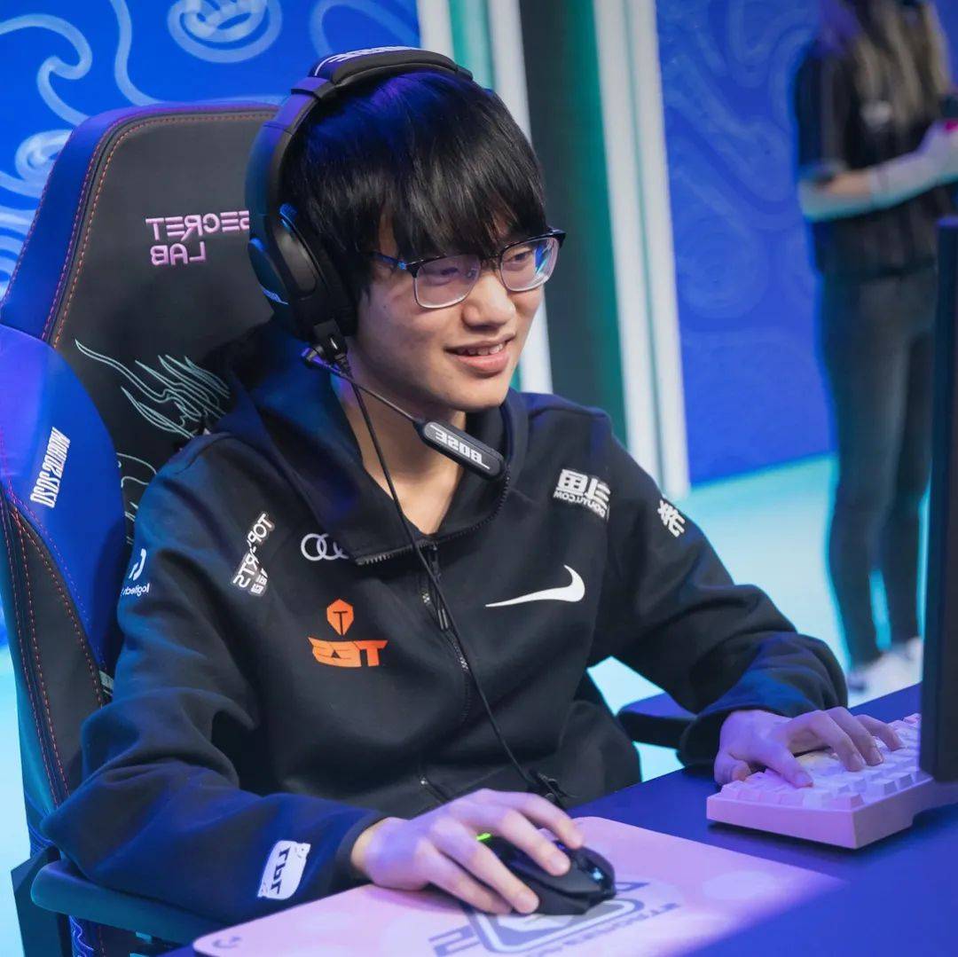 外媒评选LPL前五中单：K皇榜首！Rookie未上榜_韩媒_赛季_Scout