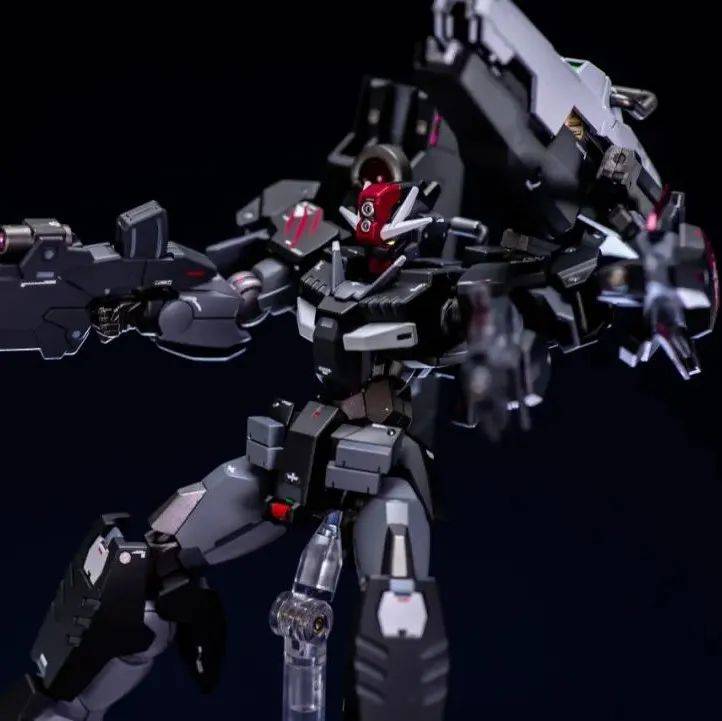 肩上带爪痕，HG 00Q指挥官型反派风格改造_机体_公众_来稿