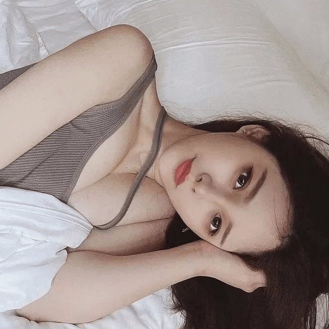 很欲的姐姐颜值无敌，大长腿yyds_封面_无敌_yyds