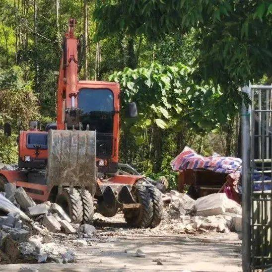 海丰某村违建房被依法拆除！执法违法部门
