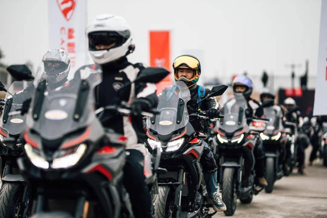 五年磨一剑（四）2月媒体品鉴日，RX6批量上市_搜狐汽车_搜狐网