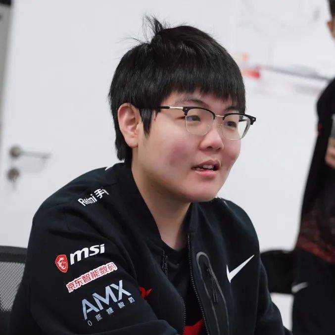 Hope无解厄斐琉斯！JDG拒绝连败，369像个战神_比赛_格温_Missing