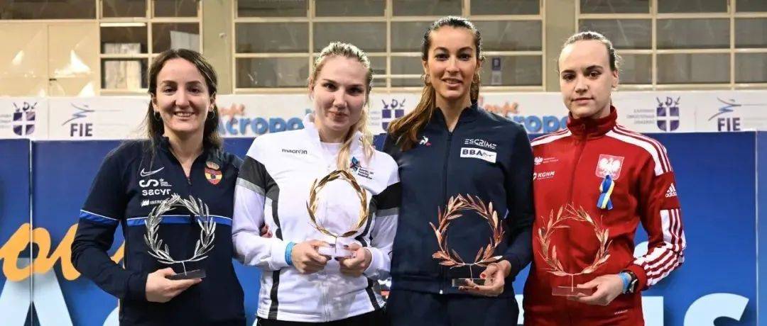 雅典女佩世界杯个人赛 阿塞拜疆剑手巴适塔 · 安娜夺赛季第二冠_杨恒郁_选手_傅颖均