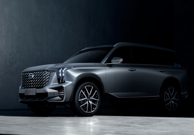 太值了！现款传祺GS8仅18.68万，两种动力，轴距超过汉兰达_搜狐汽车_搜狐网