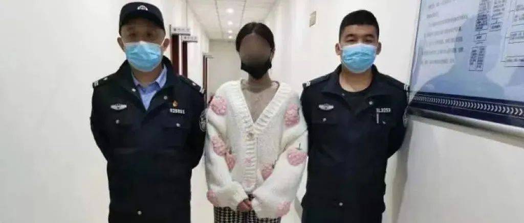 黄某（女，28岁），在淄博一超市内当场被抓！小赵女子张店