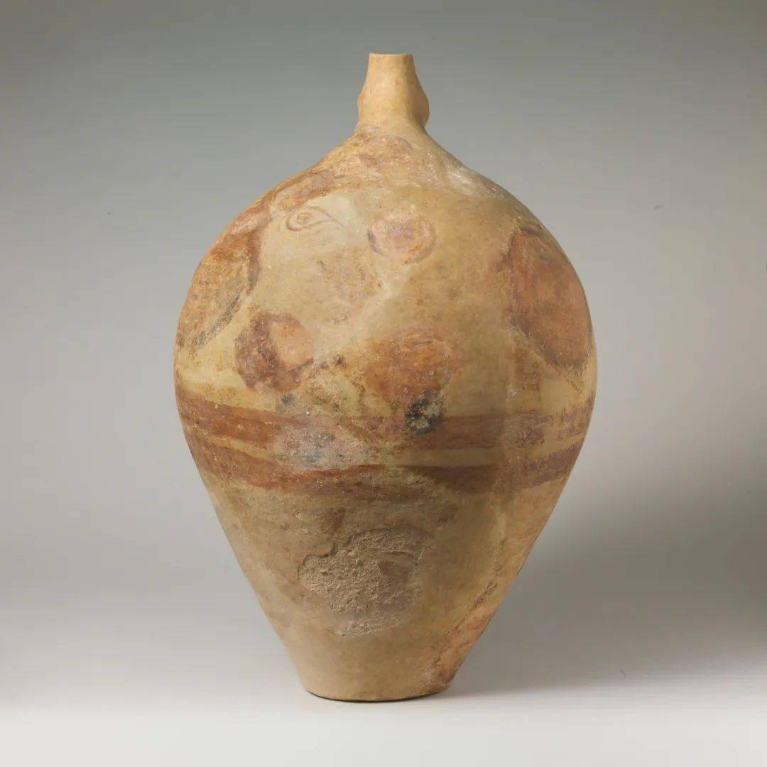 seated-marble-in