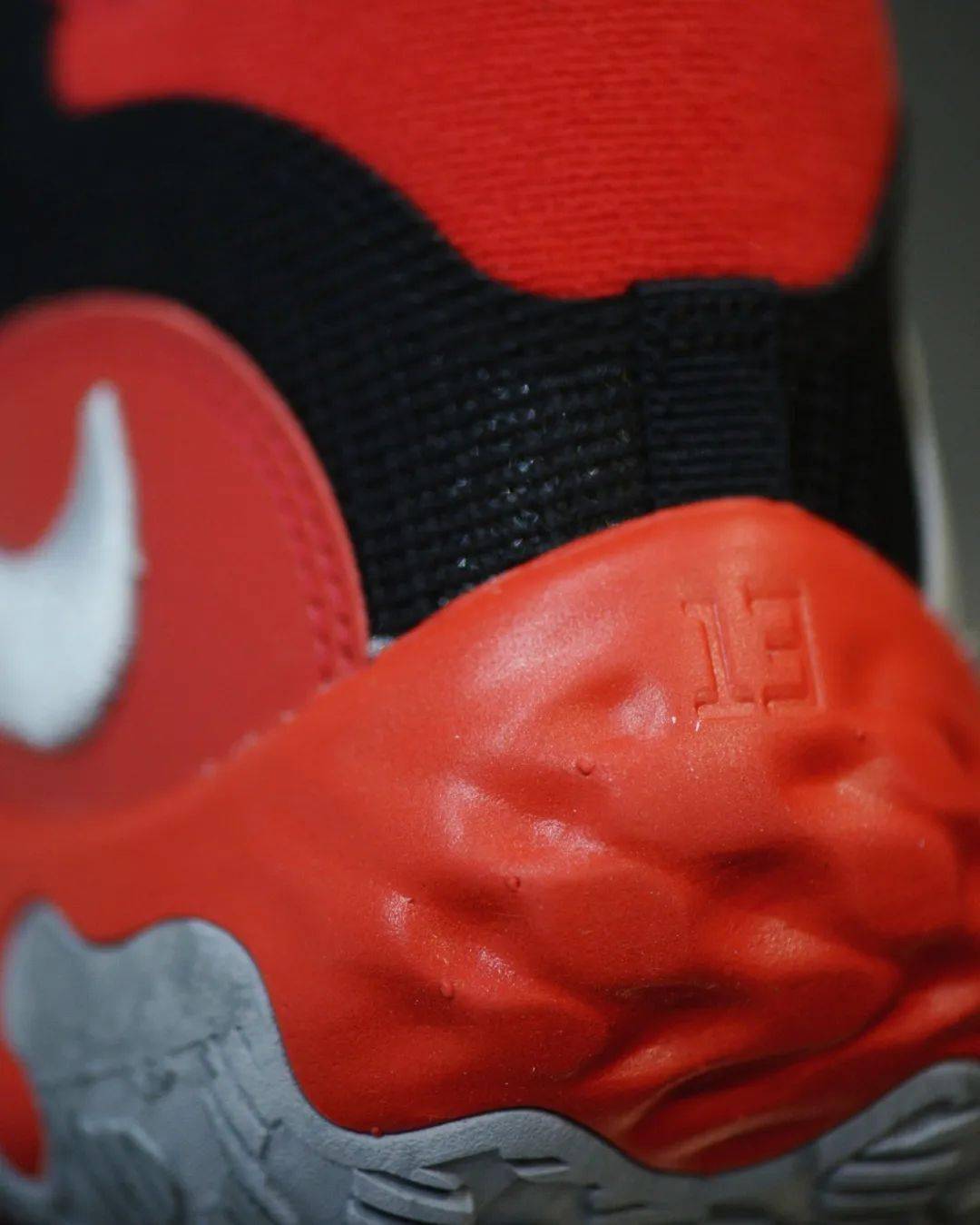 SOAR 限量发售｜NIKE PG 6 EP “BLACK/UNIVERSITY RED”_手机搜狐网