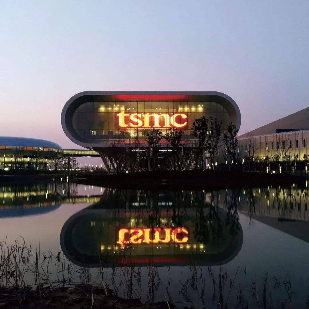 台积电 | 计划斥资约2262亿元扩产2nm制程！目标2025 年量产_台积电砸两千亿扩大2nm产能_同比增长_显示