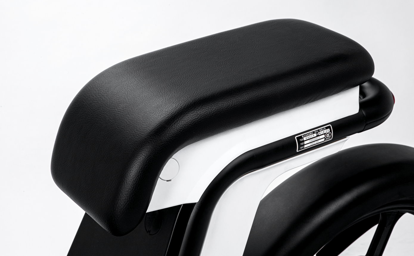 MUJI携手新大洲本田共创简约新出行 素-MS01电动车正式发布_搜狐汽车_搜狐网