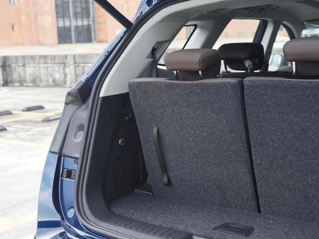 1.6T 197马力，官降6000元！大空间7座SUV，15万内能落地，盘它！_搜狐汽车_搜狐网