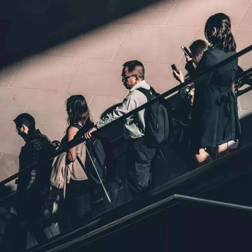 2020，跟对人，走对路，做对事！圈子未来闲事