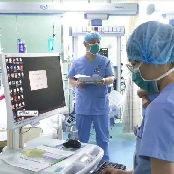 警惕！洗冷水澡洗进ICU，男子呼吸衰竭抢救近两周…_凉水澡_宋先生_重症