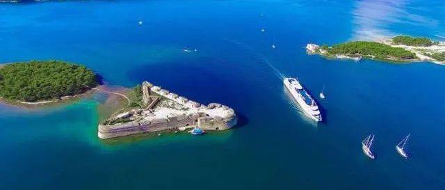 拥抱大海踏访古迹，请来亚德里亚海东岸的石头小城——希贝尼克吧！_克罗地亚_科纳提_教堂