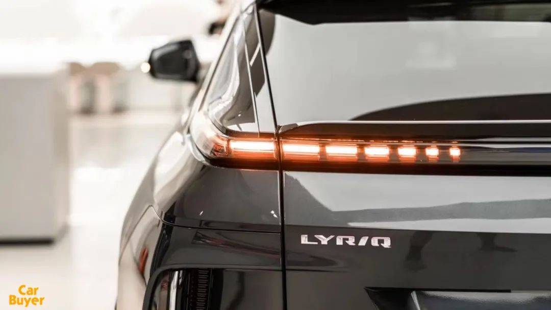 凯迪拉克LYRIQ锐歌决胜蔚来ES7，这次传统豪华能否打败“新势力”？_搜狐汽车_搜狐网