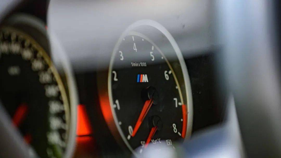 【淘车作业】“可爱”又“环保”！诺粉入手4.4T V8宝马X5M_搜狐汽车_搜狐网