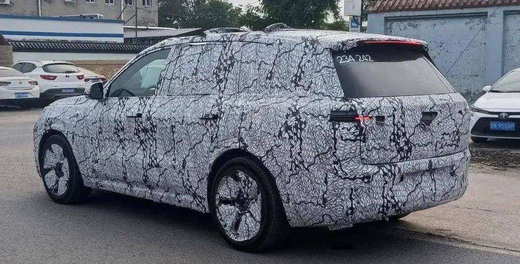 理想遭集体投诉 L8平替惹的祸？五菱新MPV曝光 又是爆款？_搜狐汽车_搜狐网