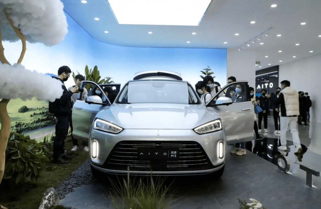 AITO问界为什么可以疯狂成长？_搜狐汽车_搜狐网