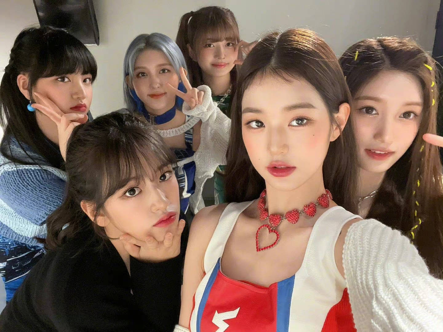 张元英的“崔弟刘海”火了，减龄又可爱，却不适合方圆脸的赵丽颖_Tweety_Bang_发型