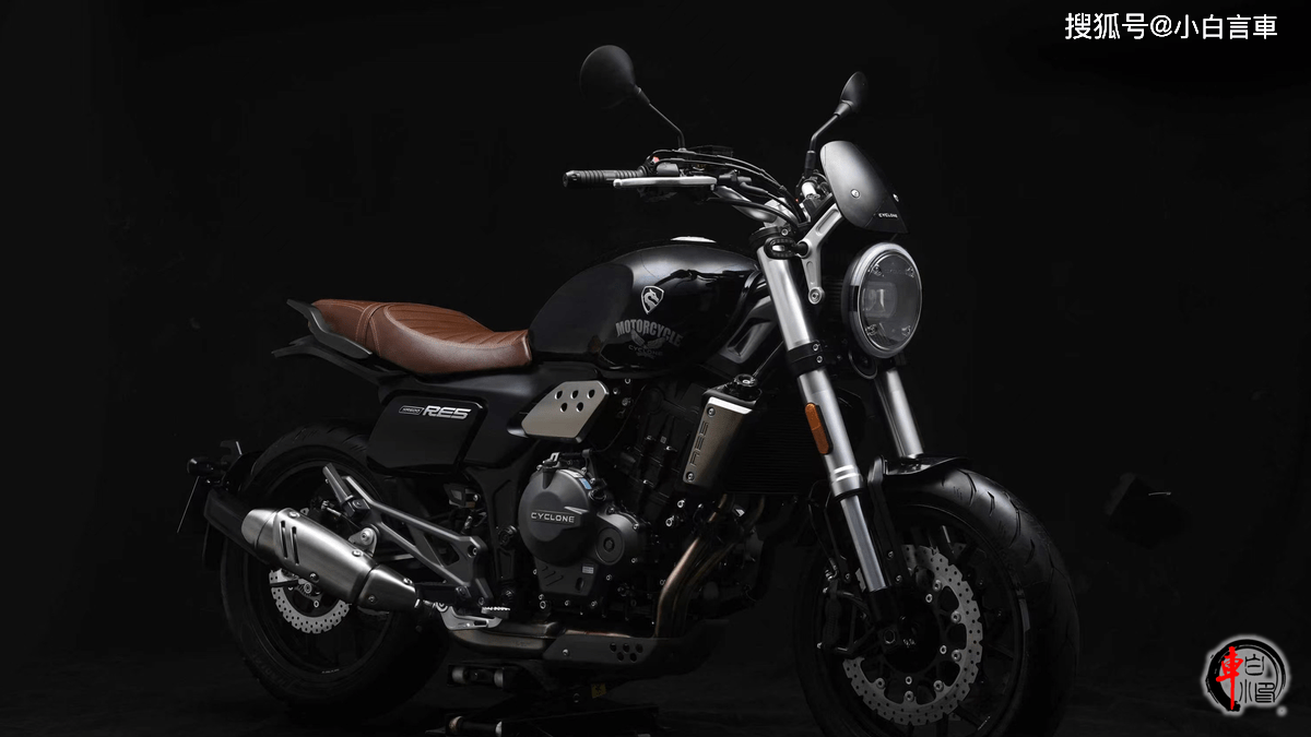 新车｜36800元预售价，赛科龙性能复古RE560，百公里4.5秒_搜狐汽车_搜狐网