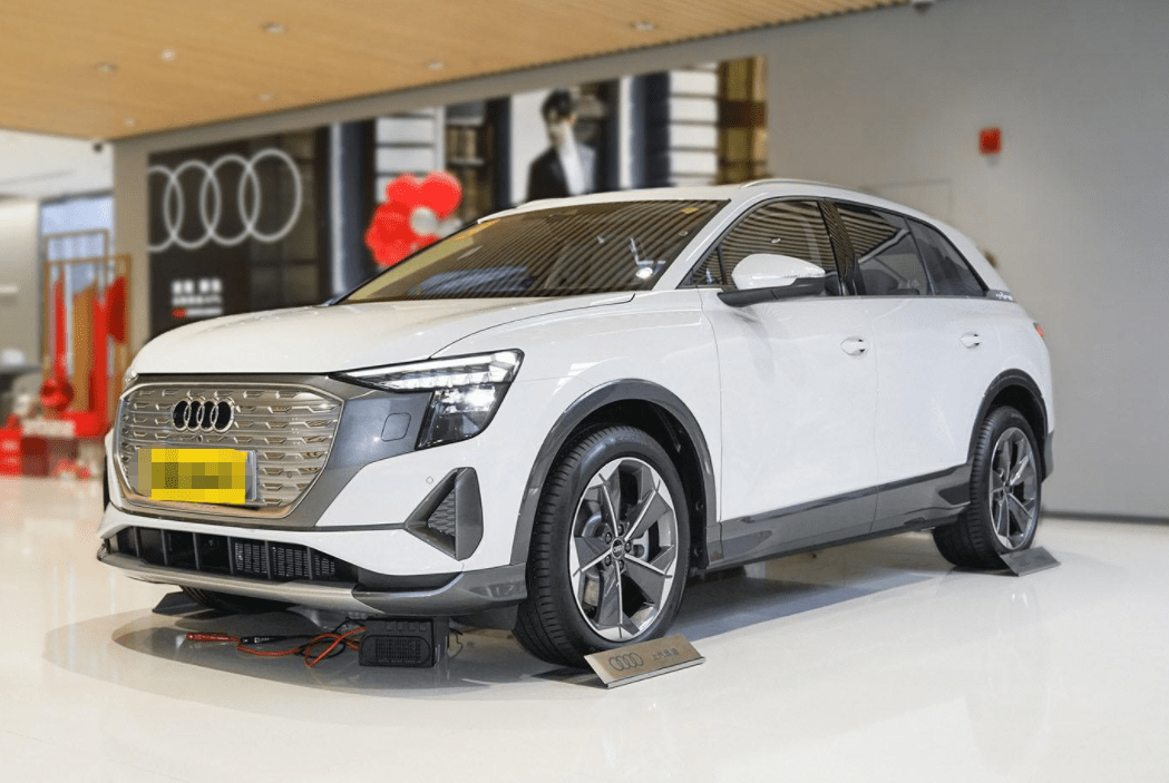 满电可跑560公里，上汽奥迪Q5etron续航安全兼得_搜狐汽车_搜狐网