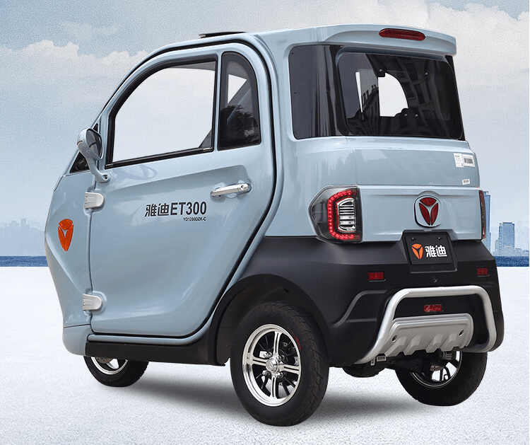 能上牌、全封闭式造型！雅迪推出新ET300电动三轮车，续航180公里_搜狐汽车_搜狐网