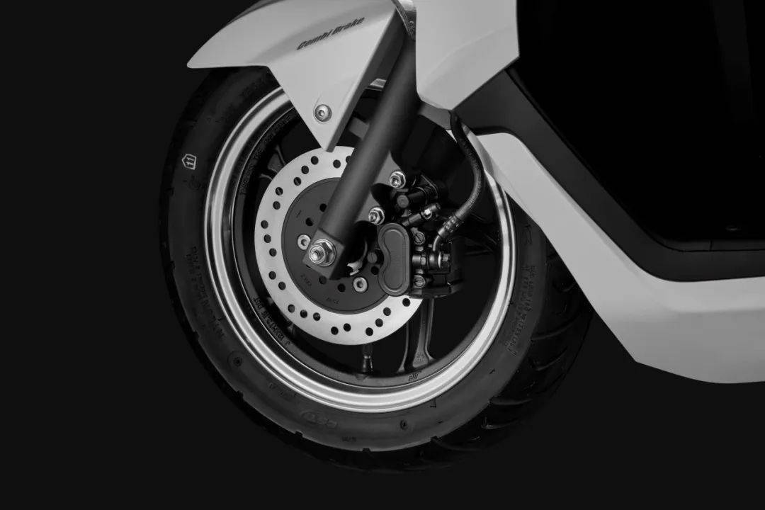 1.1万就有无钥匙启动，本田新款NCR125上市_搜狐汽车_搜狐网