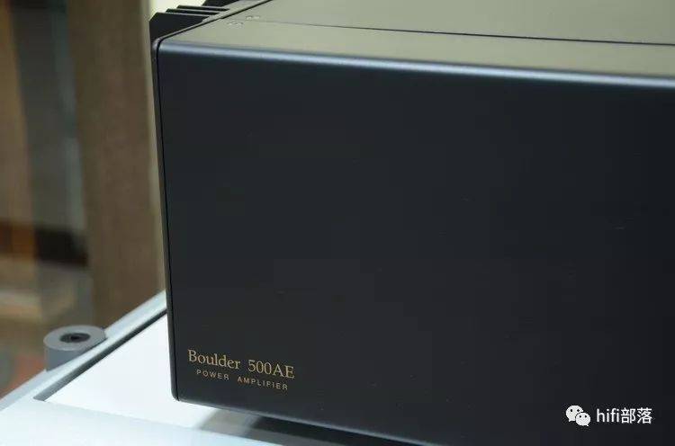 充满力量 BOULDER/宝达 500AE 后级 推西湖 TAD JBL绝配_Boulder_模组化_元件