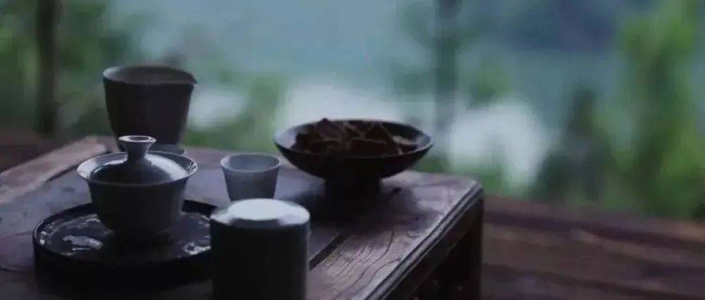 喝茶是享受、是养生,但请注意,在这八种情况下要少喝!患者茶叶咖啡碱