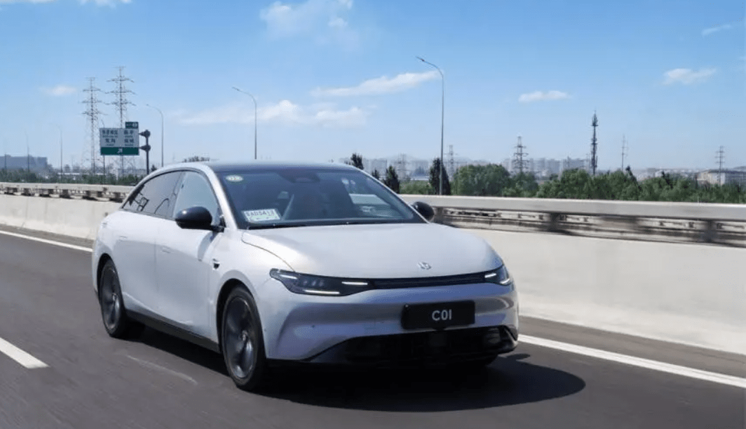 试驾零跑C01后发现，50万以内电轿圈王者非他莫属_搜狐汽车_搜狐网