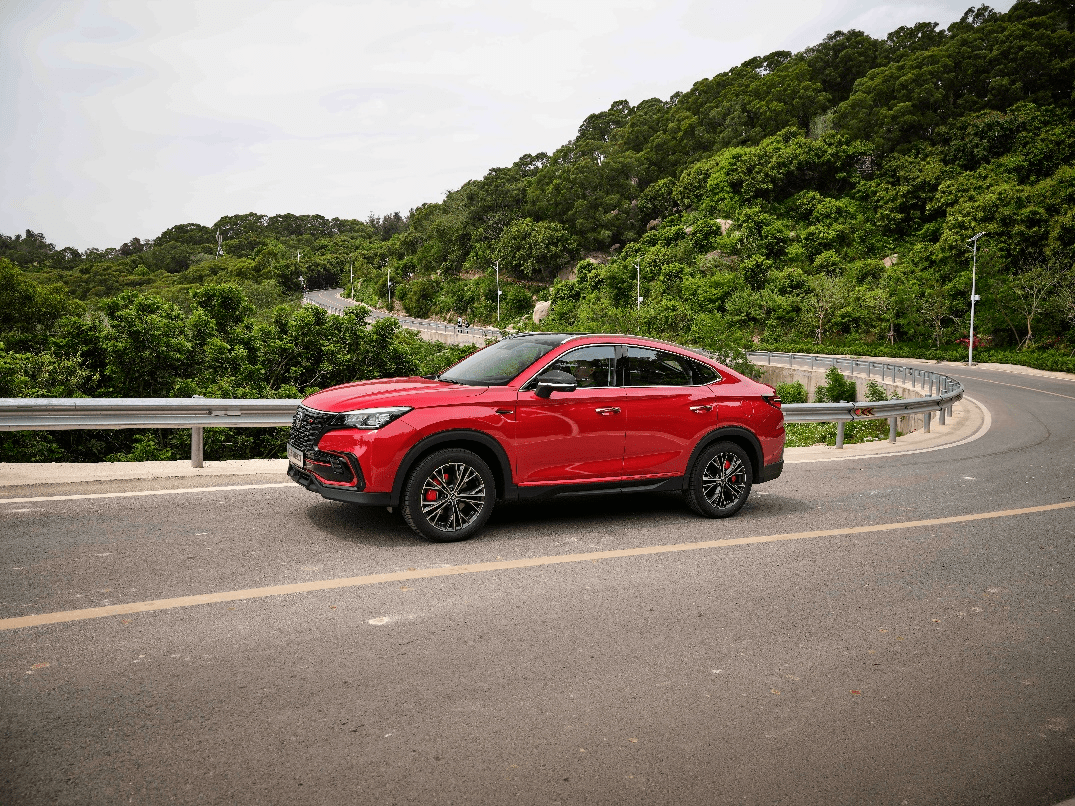 钟观 | 与平庸划清界限，长安新款CS85 COUPE瞩目上市_搜狐汽车_搜狐网