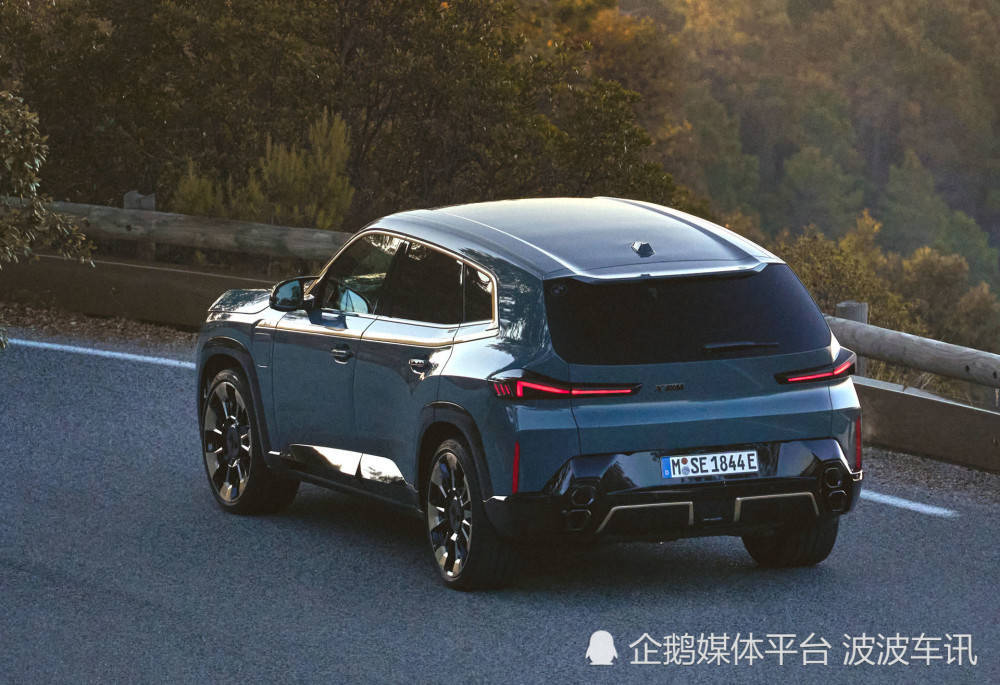 宝马XM官图发布，搭载4.4T的V8插混动力，综合最大输出644马力_搜狐汽车_搜狐网