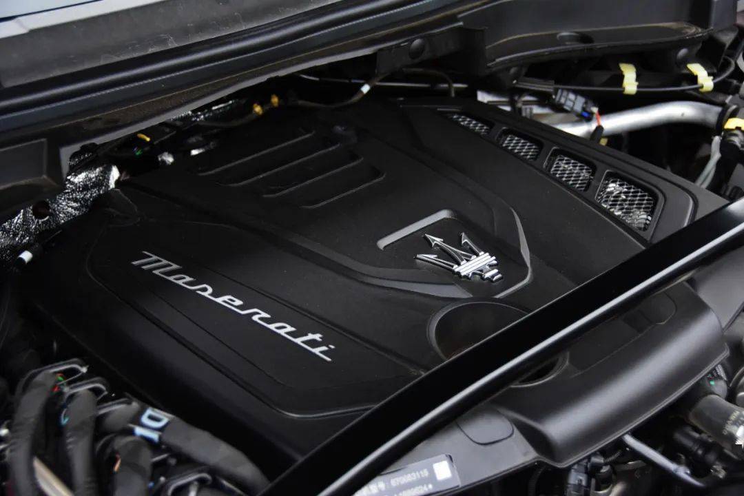 年轻人的第一辆玛莎拉蒂——玛莎拉蒂Grecale_搜狐汽车_搜狐网