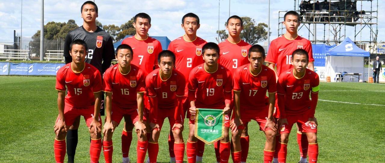 国少输给一个人！_比赛_澳大利亚队_伊兰