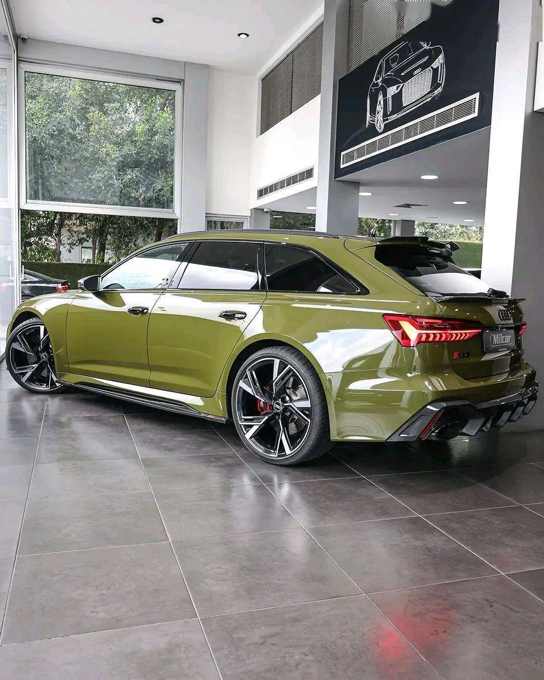 新版奥迪RS6曝光！4.0T+碳纤维套件，运动气势十足，竞争宝马M5_搜狐汽车_搜狐网