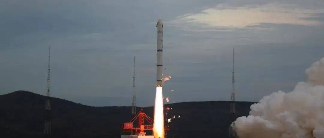 祝贺！成功发射！_中国成功发射5米S-SAR 01星_任务_值班