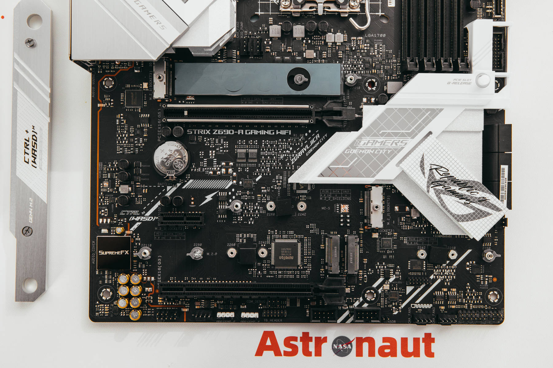 纯白海景房主机，华硕TUF GT502弹药库+Z690吹雪装机分享_白色_风扇_散热