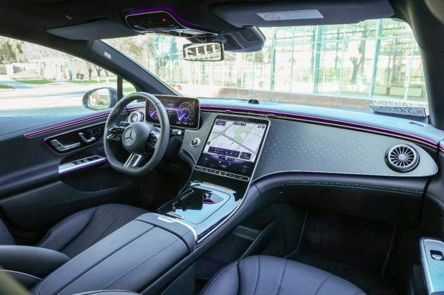 电动豪华之争，EQE对比ET7_搜狐汽车_搜狐网